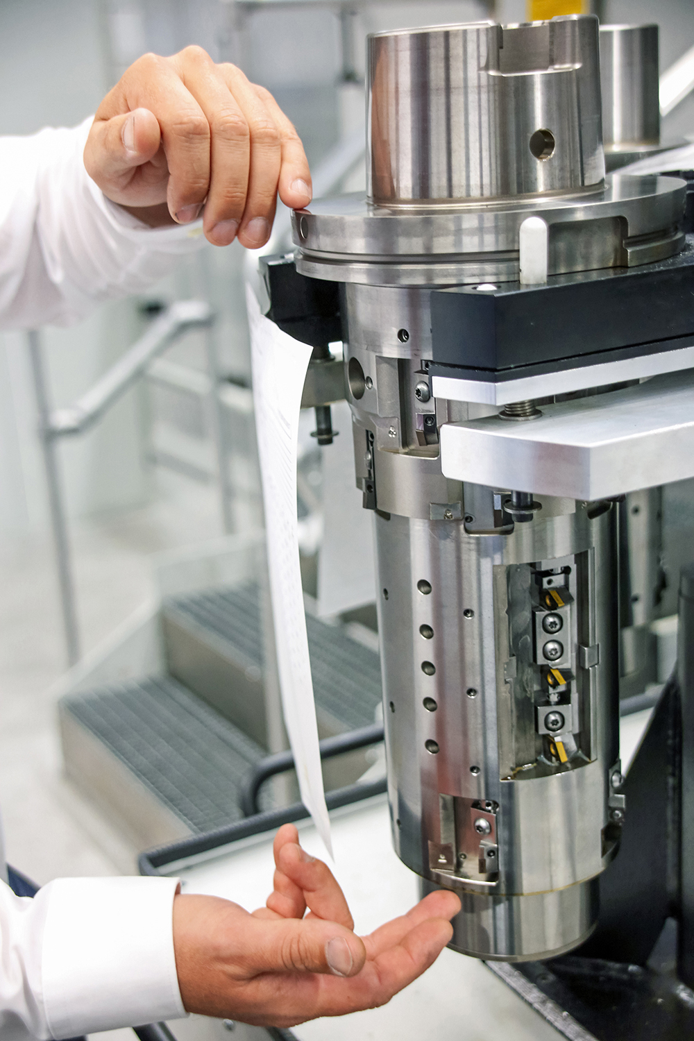 MAPAL Supports Mercedes in New Engine Line Machining Project ...