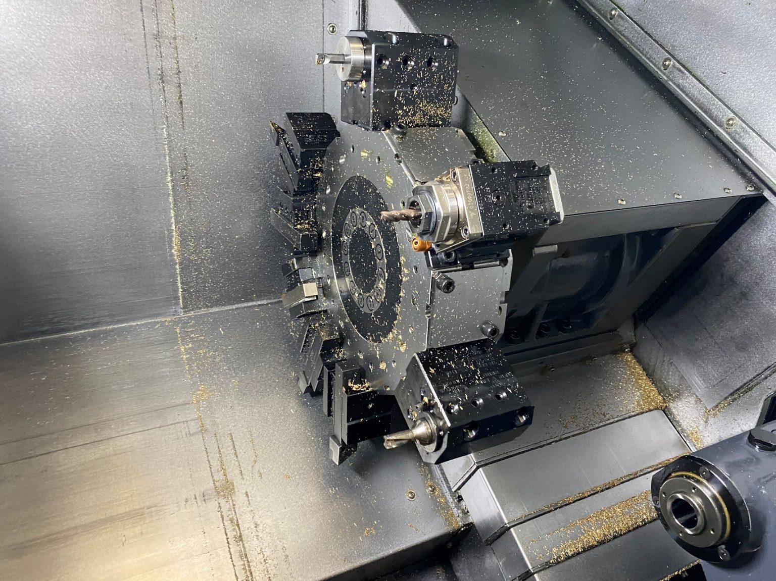 Hull Subcontractor Picks Victor - Manufacturing & Production ...