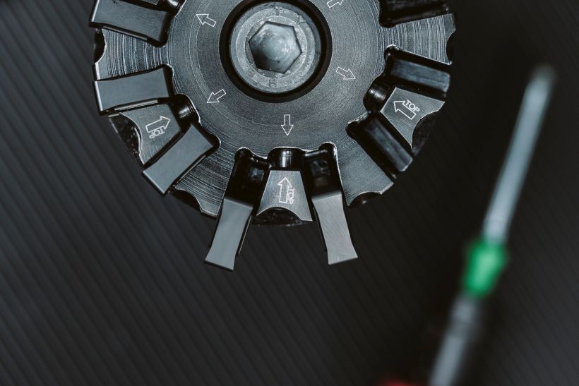 MaxiMill – S-Power glides through cast iron thanks to its high tooth ...